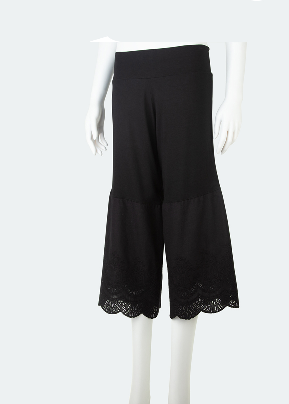 Midi Pants With a EYELET Lace - metalika